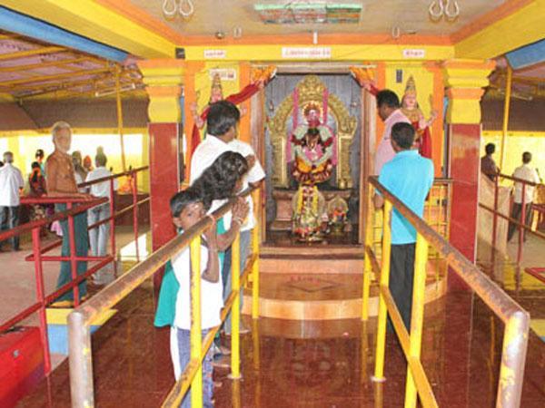 தொலைந்த பொருட்களை மீட்டுத் தரும் சக்தி வாய்ந்த அரைக்காசு அம்மன் கோவில் ...